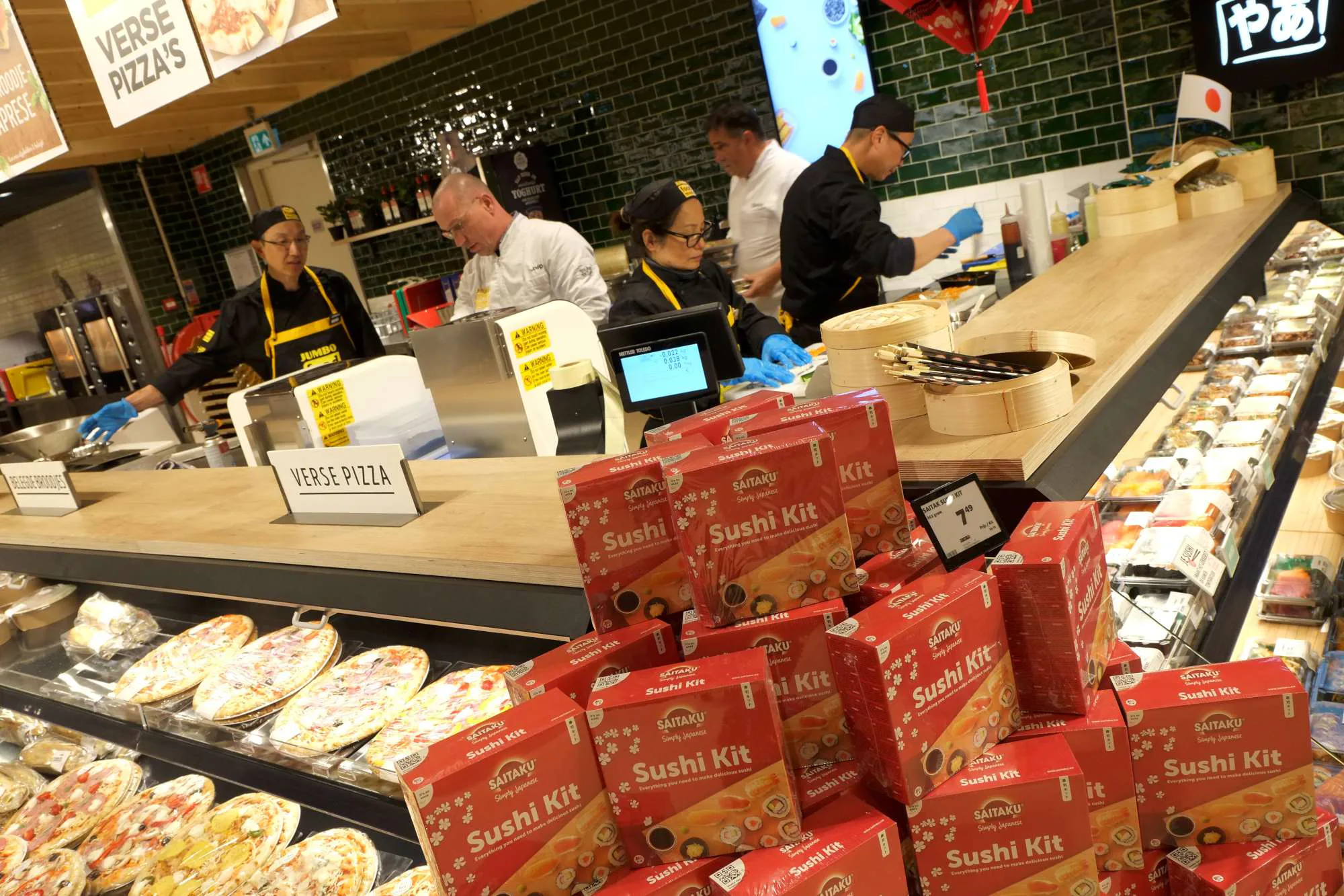 Video en foto's: Jumbo-ondernemers openen grootste versmarkt van het Gooi