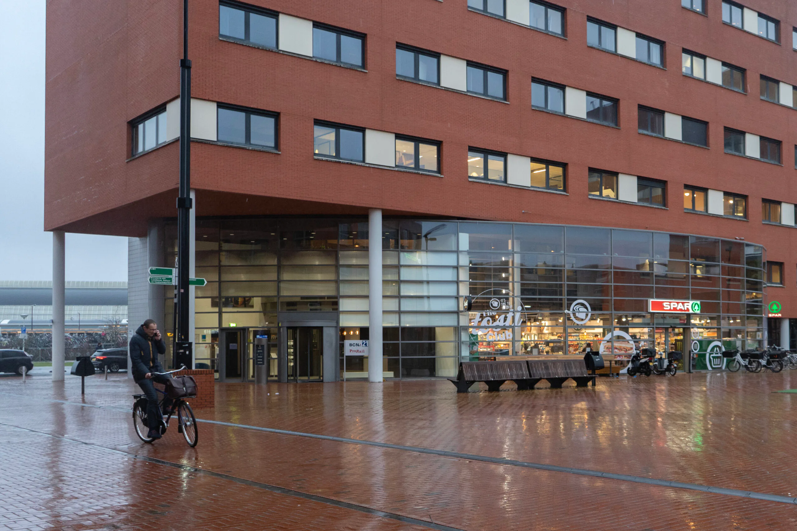 Winkeldiefstal groeit bij Spar City Zwolle: 'Bijna een keer gestoken'