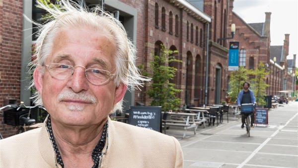 Albert Heijn moet Frans Bromet inschakelen