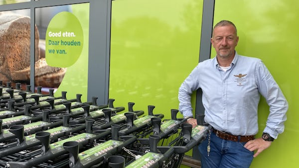 Plus Van Reijen waarschuwt met bord voor collectanten