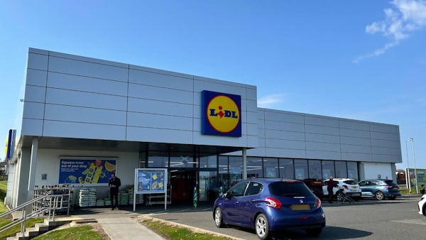 Lidl ontlast winkels tijdens feestdagen met click & collect